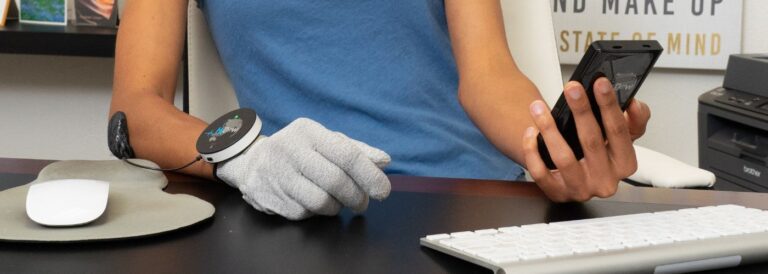 How To Use a TENS Machine for Carpal Tunnel | HiDow